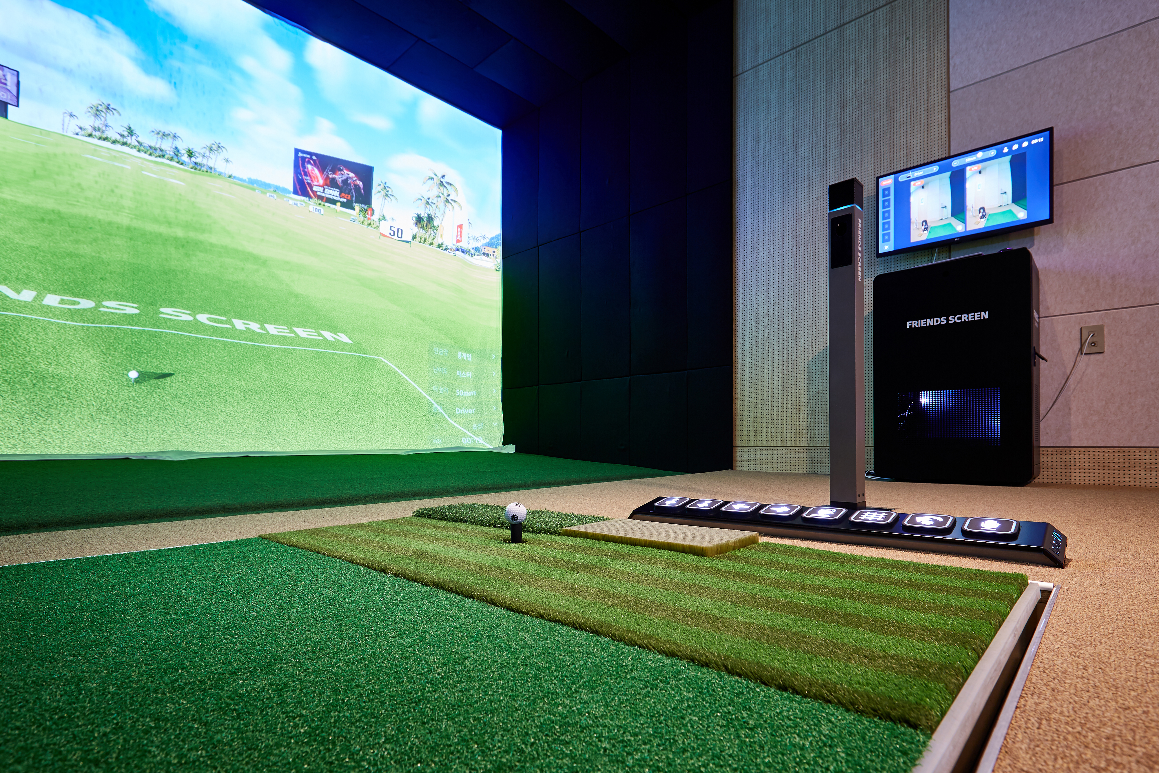 Off-course (screen) golf is on the rise! It's not just field golf ...